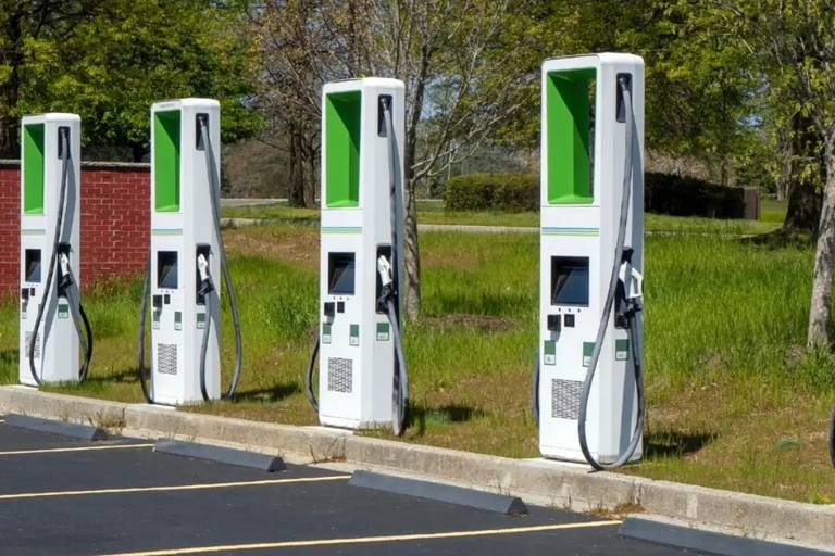 Charging Stations in Dubai: Is the City Ready for Your EV?